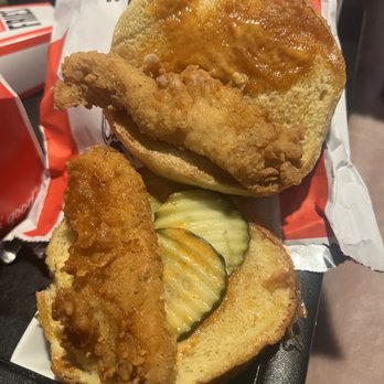 KFC - Updated July 2025 - 46 Photos & 113 Reviews - 12611 SE 38th St ...