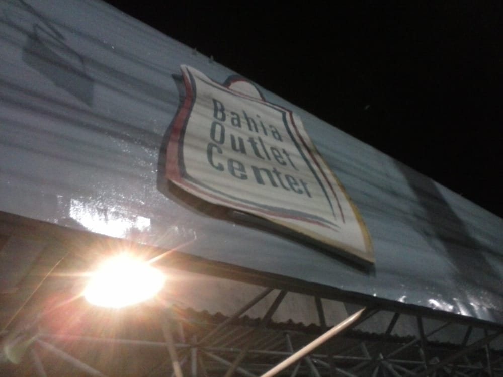 BAHIA OUTLET CENTER - Updated August 2024 - R. do Uruguai, 753 ...