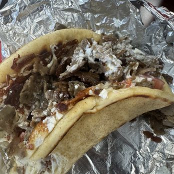 KRILAKIS OLD TOWNE CLINTON - Updated December 2025 - 16 Photos & 17 ...