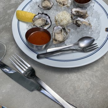 WALRUS PUB & BEER HALL - Updated July 2024 - 138 Photos & 85 Reviews ...