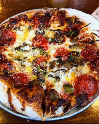 HOG’S HEAD BAR & GRILL - Updated January 2026 - 97 Photos & 120 Reviews ...