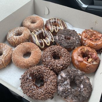 Top That! Donuts - Cheap - Donuts - Updated June 2025 - 105 Photos ...