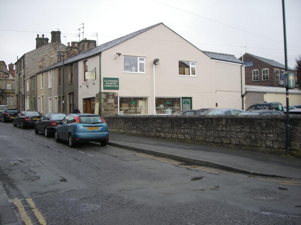 CLITHEROE COUNTRY FURNITURE - Updated April 2025 - 13 Duck Street ...