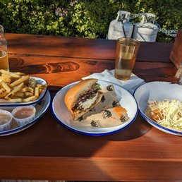 HANDLINE - Updated October 2025 - 639 Photos & 738 Reviews - 935 ...