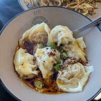 MR DUMPLING - Updated December 2025 - 141 Photos & 81 Reviews - 485 Alexander Lp, Eugene, Oregon ...