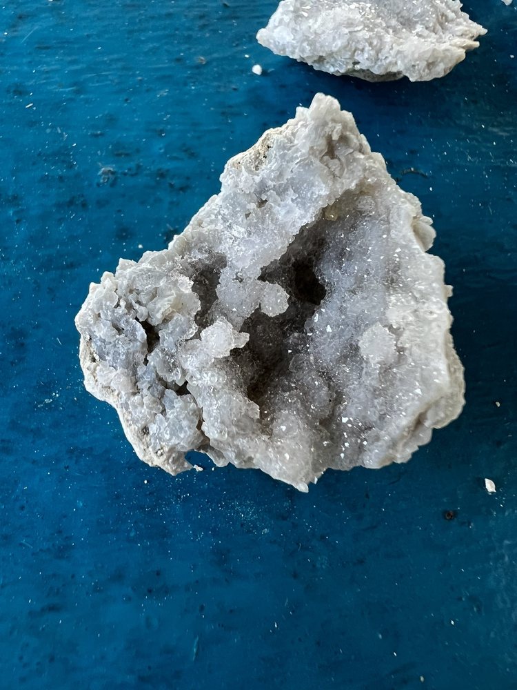 VICKERS GEODES - Updated October 2025 - 511 S 9th St, Hamilton ...