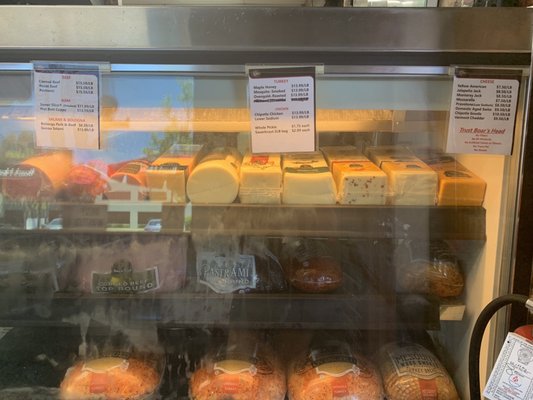 HELLO DELI - Updated October 2024 - 69 Photos & 128 Reviews - 2820 La ...