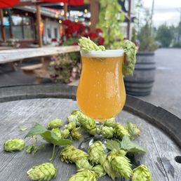 OLD MARKET PUB & BREWERY - Updated July 2025 - 301 Photos & 449 Reviews ...