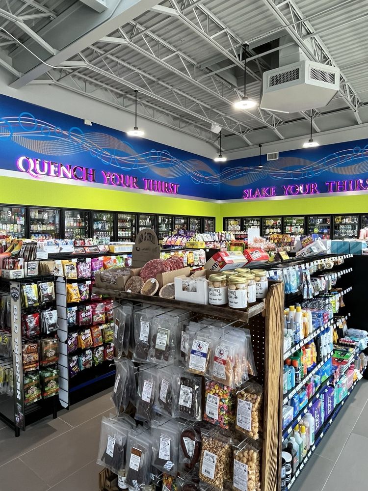 SWIFT - CHEVRON - Updated December 2025 - 19 Photos - 13201 Memorial Dr ...