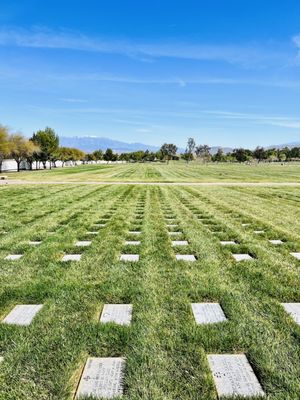 RIVERSIDE NATIONAL CEMETERY - Updated January 2025 - 358 Photos & 140 ...
