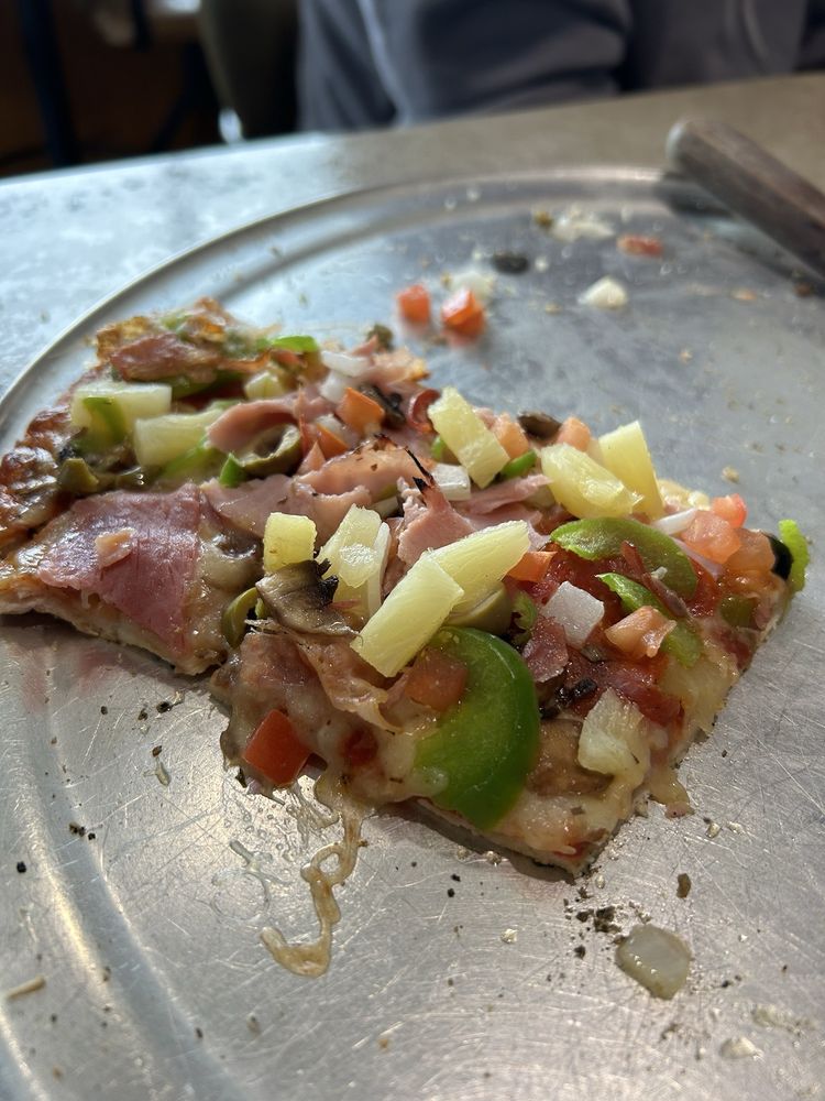 TILLEY’S PIZZA HOUSE - Updated May 2026 - 25 Photos & 80 Reviews - 900 ...