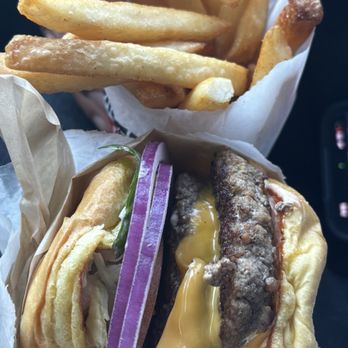R BURGERS - Updated December 2025 - 437 Photos & 640 Reviews - 1666 ...