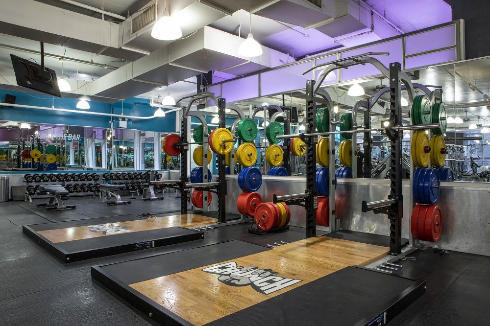 CRUNCH FITNESS - 54TH STREET - Updated August 2025 - 68 Photos & 171 ...