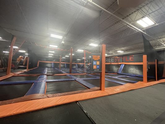 SKY ZONE FAIRVIEW HEIGHTS - Updated October 2025 - 39 Photos & 22 ...