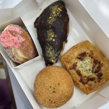 SWEET MUSINGS BAKERY & CAFE - Updated November 2025 - 171 Photos & 49 ...