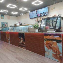 ADEN CAFE - Updated May 2025 - 48 Photos & 19 Reviews - 221 Lakeshore ...