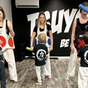 TSUYOSA - Updated October 2025 - 11 Photos - 63C Donegani, Pointe ...