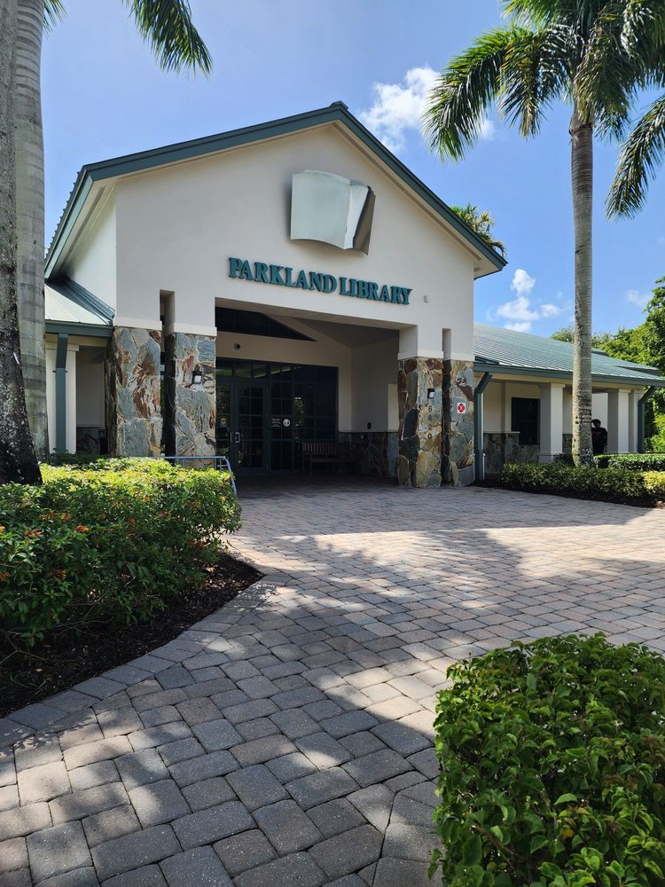 PARKLAND LIBRARY - Updated October 2025 - 32 Photos - 6620 University ...