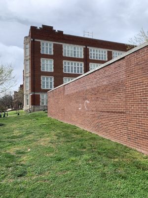 EASTERN HIGH SCHOOL - Updated January 2026 - 10 Photos - 1700 E Capitol ...
