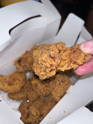 MAMBO WINGS - Updated December 2025 - 13 Photos - 6214 N Western Ave ...