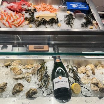 SKIPJACK OYSTER - Updated December 2025 - 30 Photos - 310 E 5th St ...