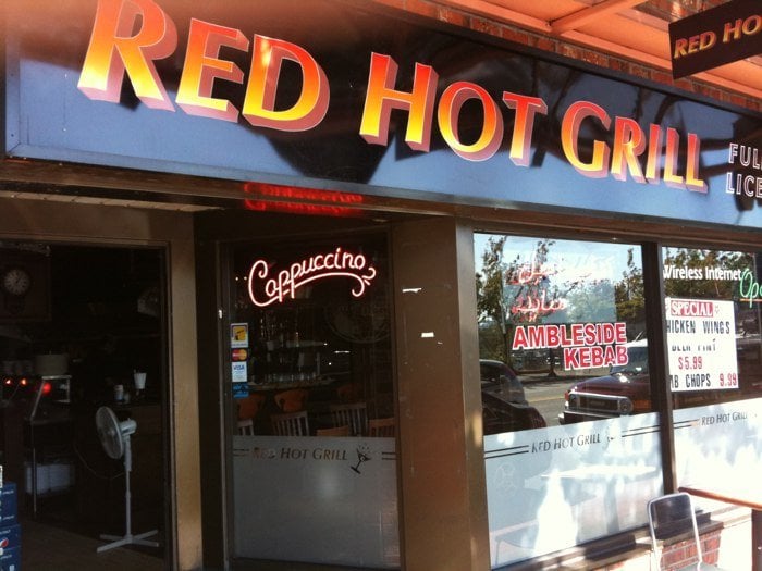 RED HOT GRILL - FERMÉ - 1393 Marine Drive, West Vancouver, BC - Yelp