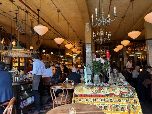 CAFÉ MIRACOLO - Updated October 2025 - 31 Photos - 3891 Boulevard Saint ...