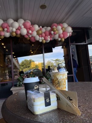 YAAAS TEA-HAUPPAUGE - Updated October 2025 - 233 Photos & 50 Reviews ...