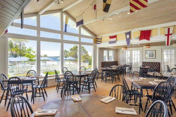 SPRUCE POINT INN RESORT & SPA - Updated August 2024 - 182 Photos & 86 ...