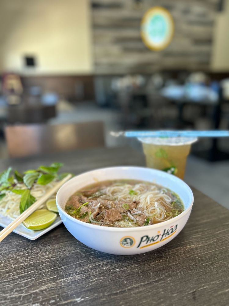 PHO HOA NOODLE SOUP - Updated May 2026 - 218 Photos & 256 Reviews ...