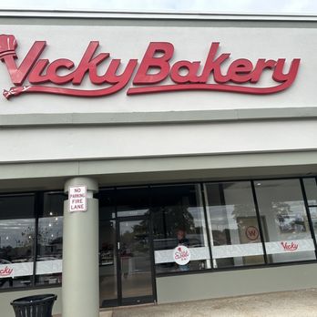 VICKY BAKERY - Updated April 2024 - 54 Photos & 21 Reviews - 4556 S ...