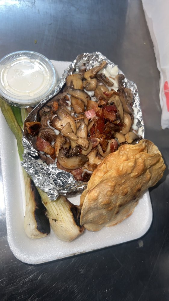 El Vagabundo Tacos & Hotdogs, Tucson | Roadtrippers
