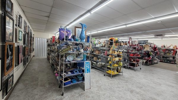 ABLELIGHT THRIFT SHOP - Updated December 2025 - 336 N Military Ave ...