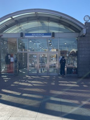 MAVERICK MBTA STATION - BLUE LINE - Updated October 2024 - 15 Photos ...