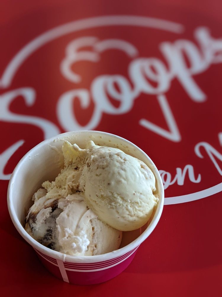 SCOOPS ON MAIN - Updated July 2025 - 17 Photos & 11 Reviews - 222 S ...