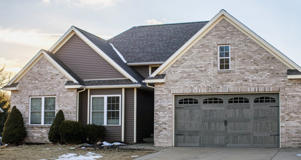 COMPLETE GARAGE DOORS - Updated November 2024 - 10 Photos - 1026 28th ...