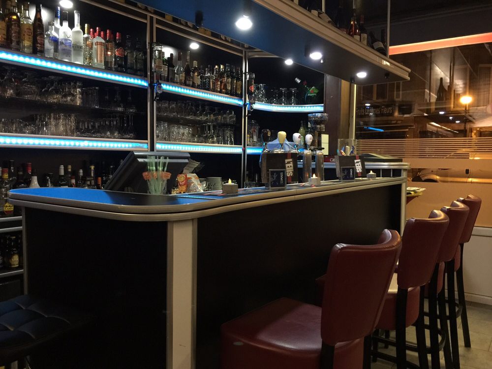 ELIS BAR - Luitenant Graffplein 4, Wemmel, Vlaams-Brabant, Belgium ...