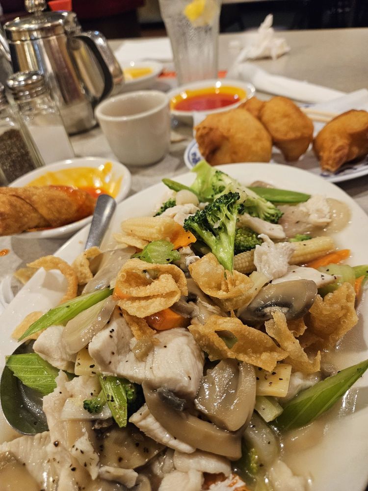 CHINA WOK - Updated December 2025 - 31 Photos & 57 Reviews - 8986 S ...