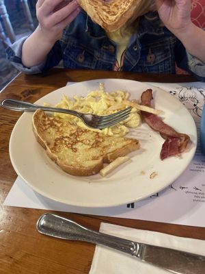 TURNAROUND CAFE - Updated January 2025 - 108 Photos & 152 Reviews ...