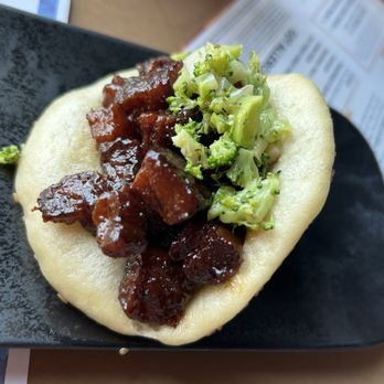 LINGER - Updated October 2024 - 4034 Photos & 4184 Reviews - 2030 W ...