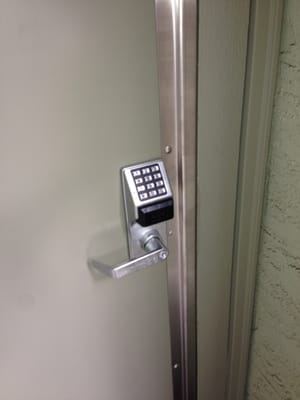 BULGER SAFE & LOCK - Updated December 2025 - 23 Photos & 104 Reviews ...