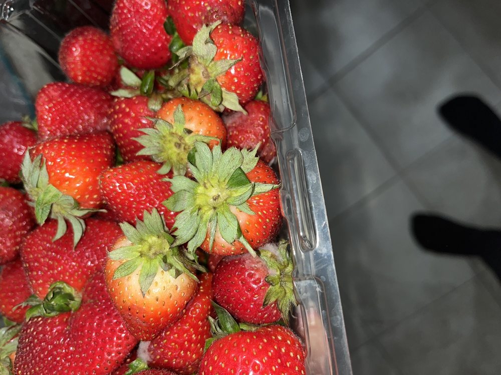 CERMAK FRESH MARKET - 21 Photos & 19 Reviews - 7220 S Cicero Ave ...