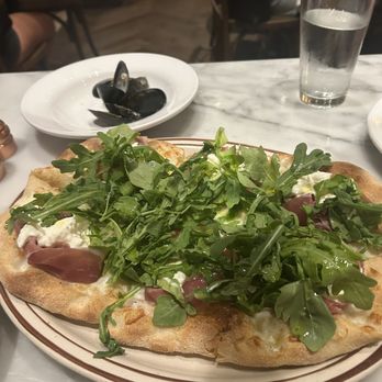 OSTE - Updated November 2024 - 2072 Photos & 1072 Reviews - 8142 W 3rd ...