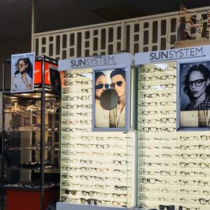 TROJAN EYE CENTER OPTOMETRY - 13 Photos & 28 Reviews - Optometrists ...