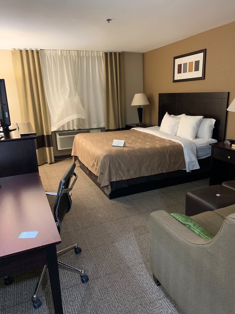 QUALITY INN WEST PLANO - DALLAS - 16 Photos - Hotels - 5021 West Plano ...