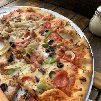 HOGBACK PIZZA - Updated July 2025 - 61 Photos & 103 Reviews - 457 W ...