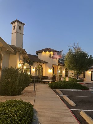 THE LORETTO BISTRO - Updated June 2024 - 251 Photos & 123 Reviews ...