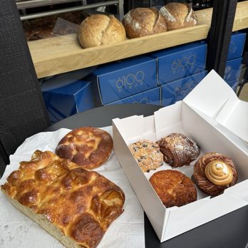 61HUNDRED BREAD - Updated August 2025 - 887 Photos & 236 Reviews - 728 ...