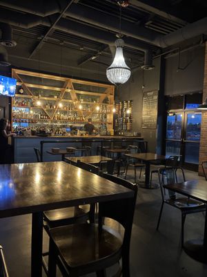 PROOF - Updated October 2025 - 273 Photos & 352 Reviews - 924 N ...