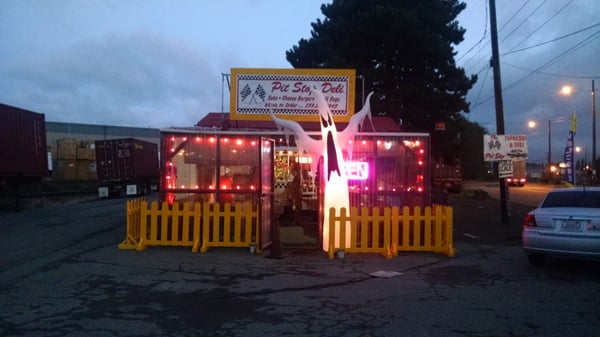 PIT STOP - Updated August 2024 - 18 Photos & 21 Reviews - 1820 E ...